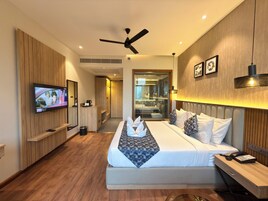 Quarto Premium | Roupa de alta qualidade, cofre com capacidade para portátil 