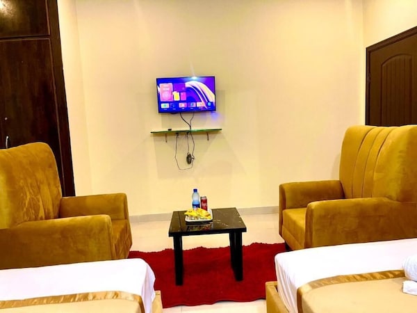 Go Guest House Lahore - Lahore