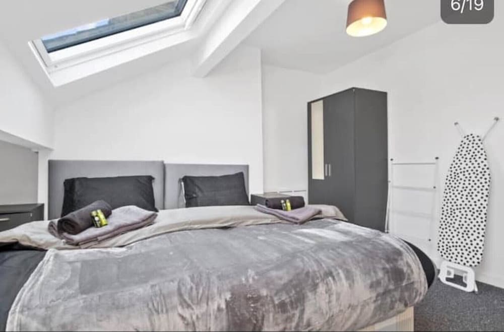 Bradford City Centre Apartment 6 - Yorkshire