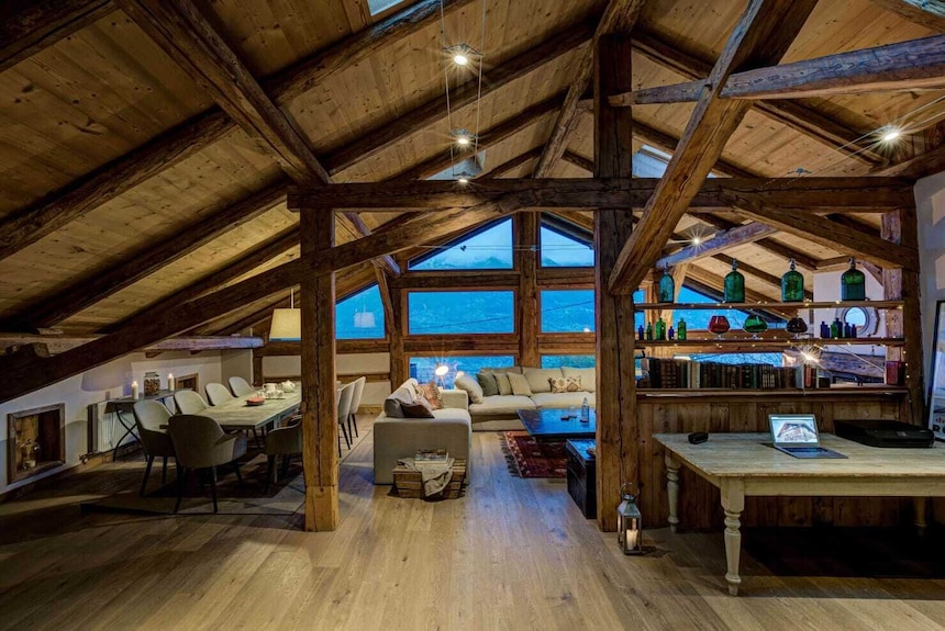 Luxury Chalet In Mégeve With Garden & Spa - Combloux