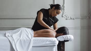 Massagens musculares profundas, massagens suecas, massagens pré-natais