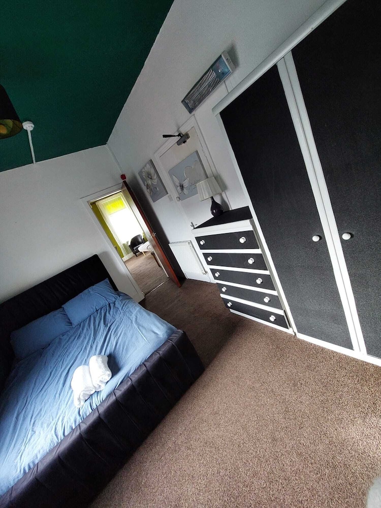 Captivating 1-bed Apartment In Blackpool - Blackpool