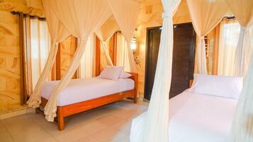 Quarto Twin Standard | Secretária, Wi-fi grátis