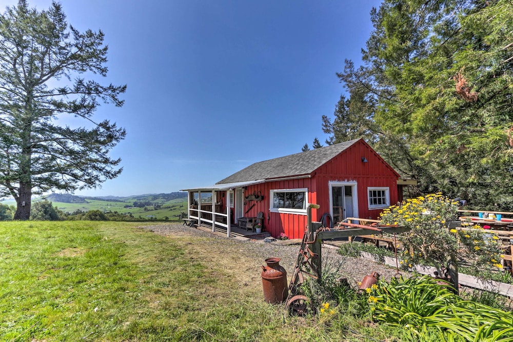 'Moonview Ranch' On 20 Acres In Sonoma County! - Sebastopol, CA