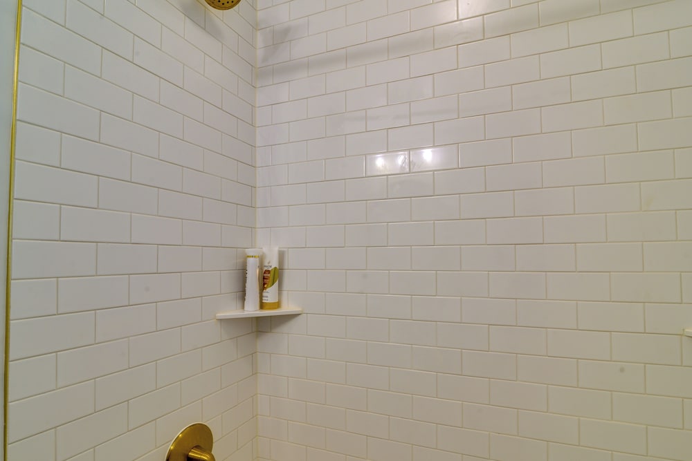 Luxurious Morgantown Retreat W/ Stunning Views! - West Virginia