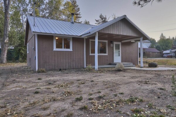 The Gold Mine Cottage - Idaho City, ID