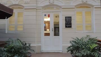 Fachada da propriedade