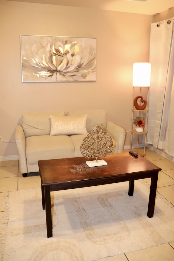 The Transient Stay - Eagle Pass, TX