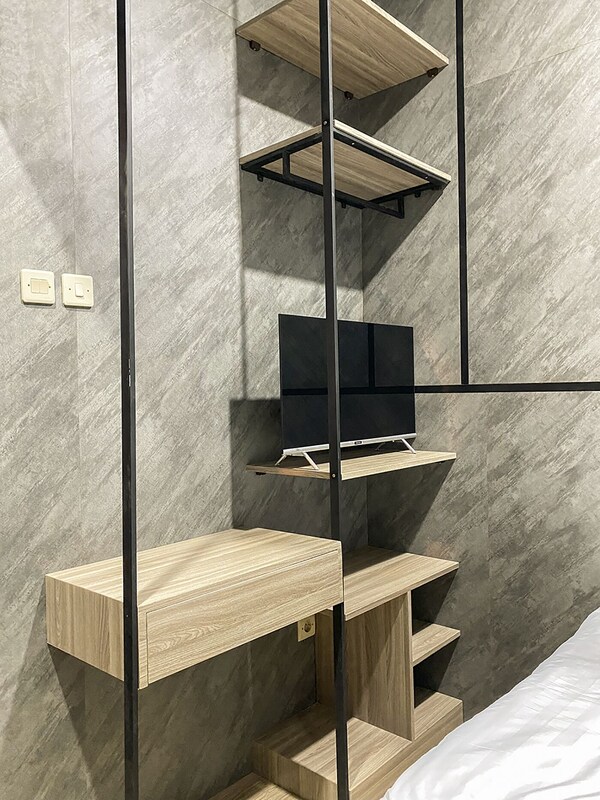 Djuragan Kamar Suhat - Malang