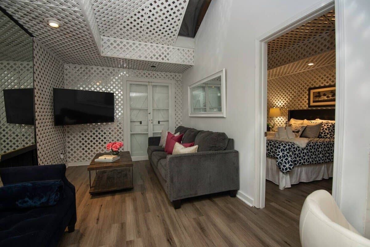 Stylish Celeb Home By Yourent| Best Of Nola + Pool - Louisiana