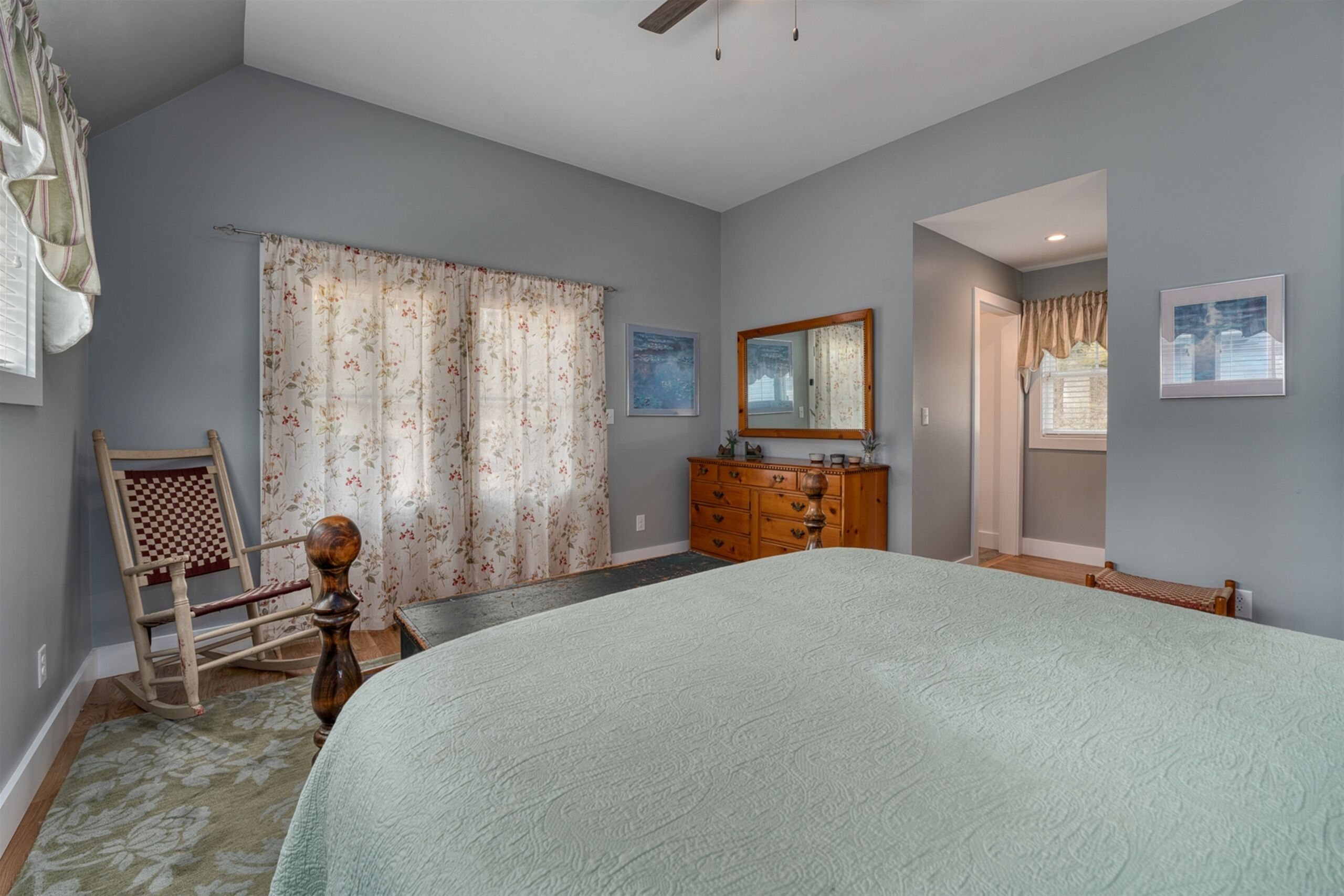 Rosie`s Retreat | 4 Bed, 2 Bath - Brevard, NC