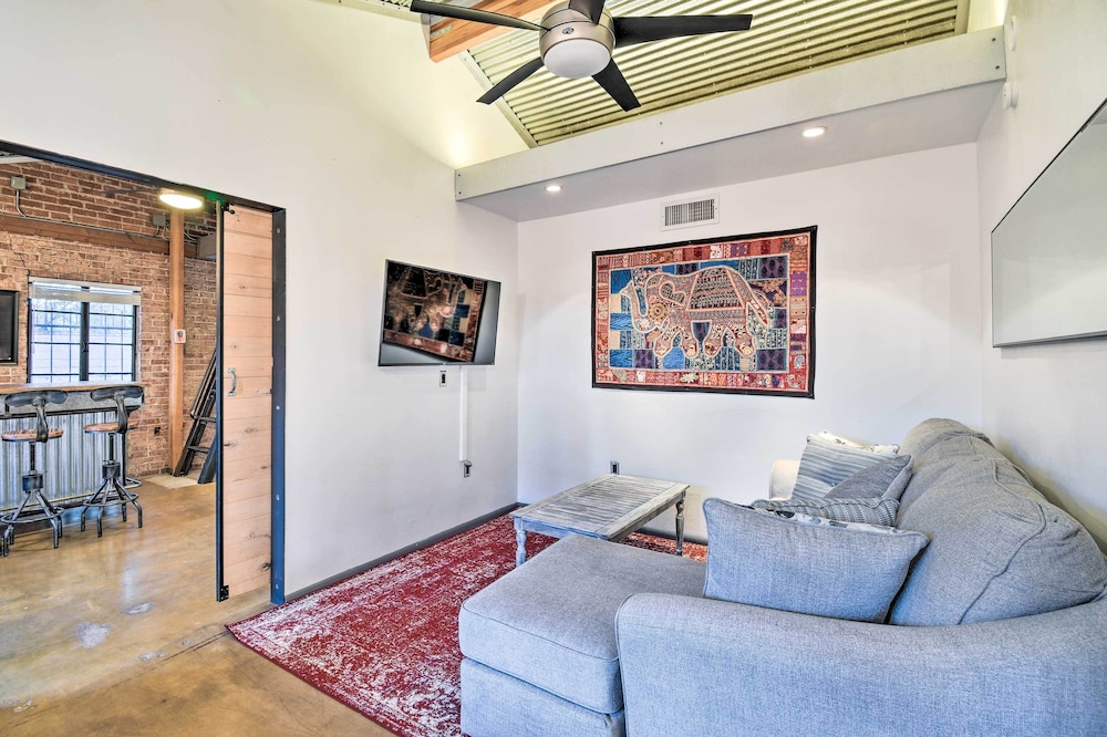 Phoenix Getaway W/ Patio, Near Roosevelt Row! - Phoenix, AZ