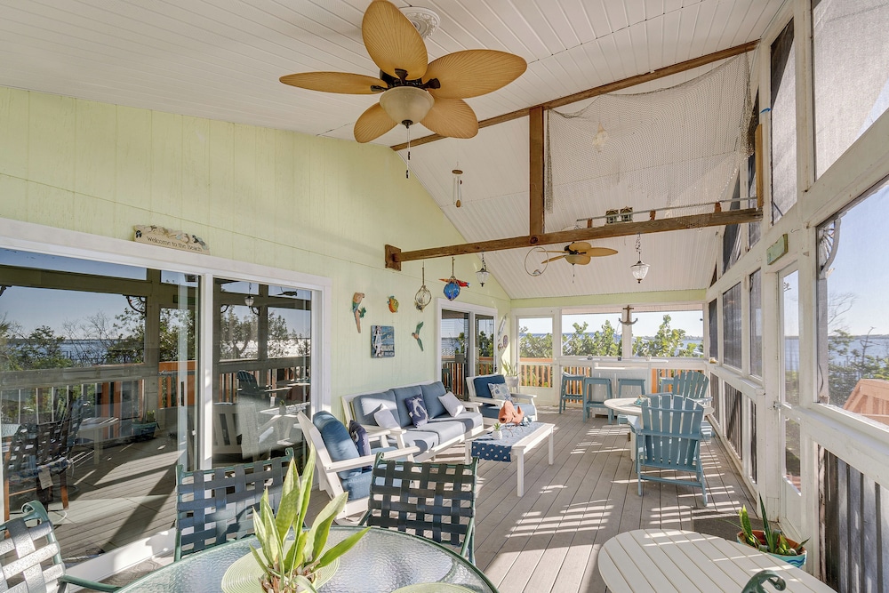 Little Gasparilla Island Paradise: Walk To Beach! - Boca Grande, FL