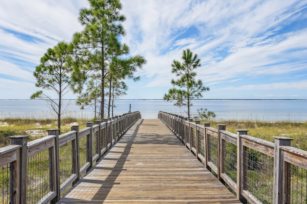 Port St Joe Escape W/ Golf Cart & Pool Access - Florida Panhandle, FL