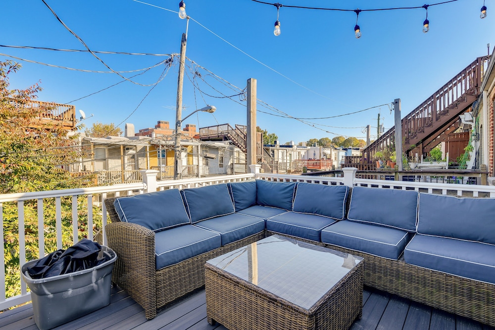 Trendy Baltimore Townhome: 2 Mi To Downtown! - Baltimore