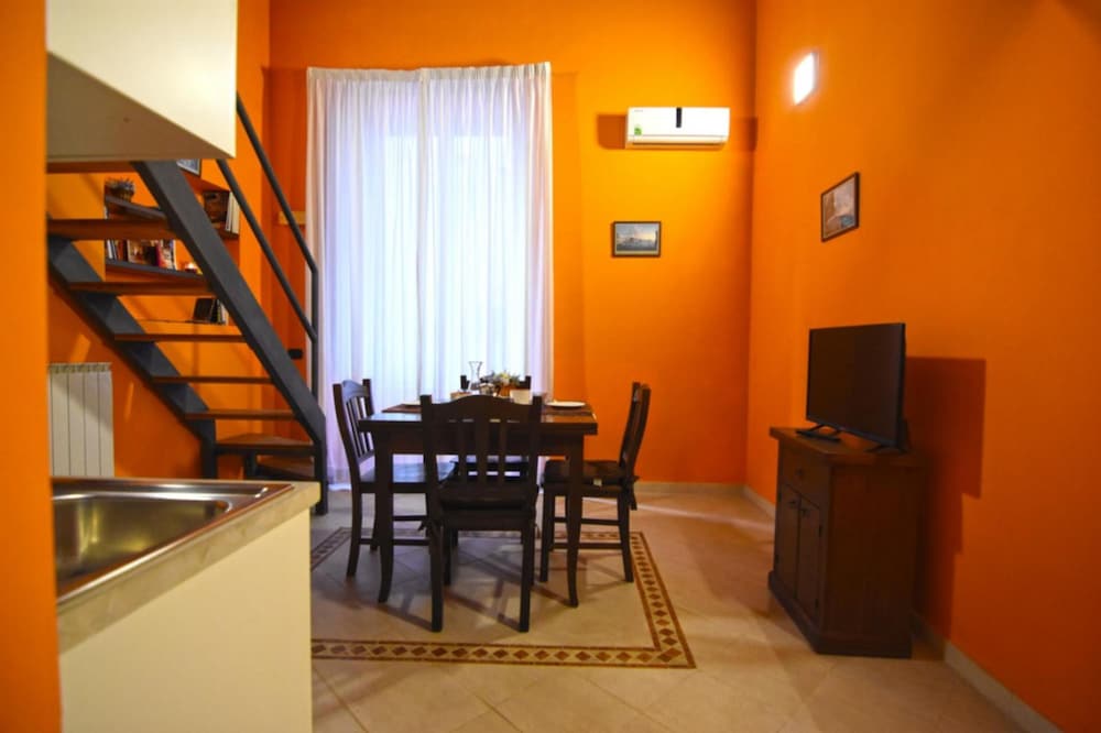 Case Cosi Napoli - Naples