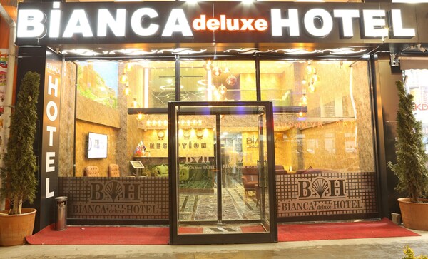 Bianca Hotel Van - Van