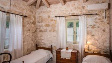 Casa | 4 quartos, quartos insonorizados