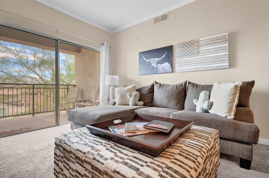 Comfortable Henderson Condo With Strip Views - Henderson, NV