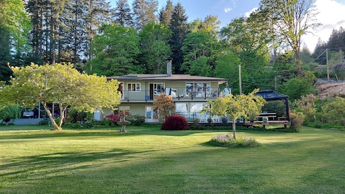 Visit Stuart Island: Best of Stuart Island Tourism | Expedia Travel Guide