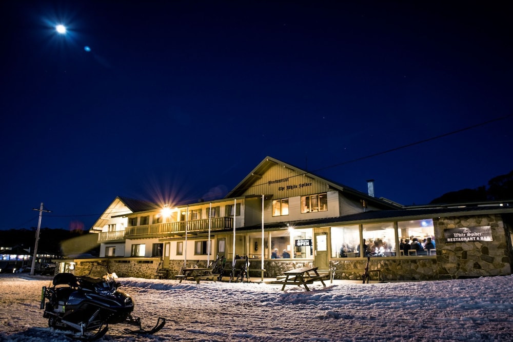 Eiger Chalet - Perisher Ski Resort