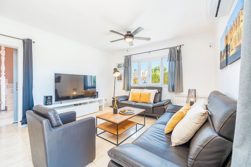 Villa 'Amelia Cerca De Cala Pi' Met Privé Terras, Wifi En Airconditioning - El Arenal