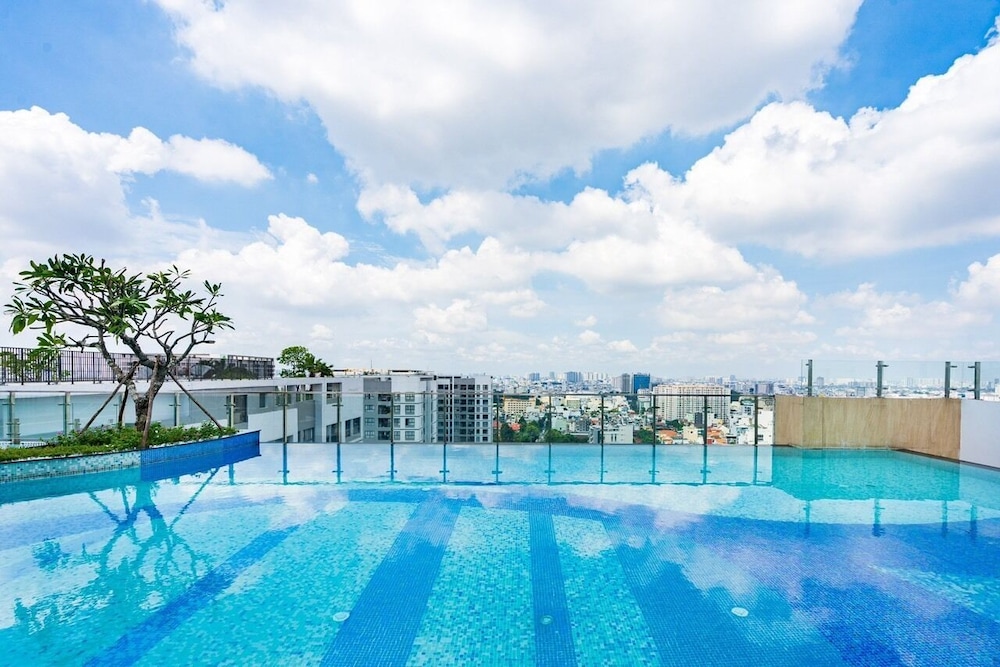 Airprort Tan Son Nhat Br Botanica Premier - Tan Son Nhat Airport (SGN)