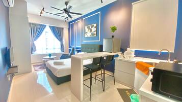 Apartamento Design, 3 quartos, não fumadores, Vista para a cidade | Ferro/tábua de engomar, Wi-fi grátis, roupa de cama fornecida