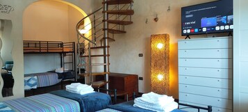 Apartamento | Cortinas/cortinados opacos, Wi-fi grátis, roupa de cama fornecida
