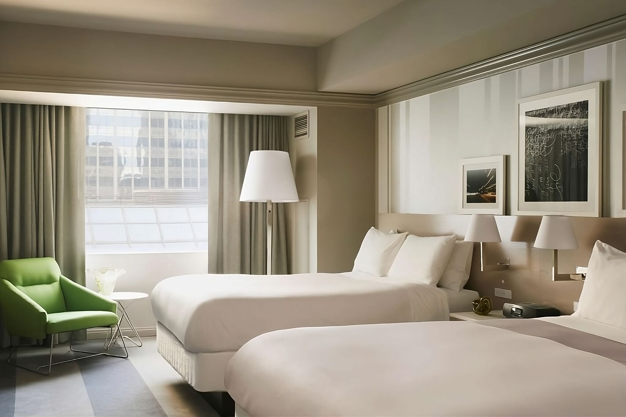 Convenient Urban Stay, 2 Spacious Units, Near Hennepin Theater Trust! - Minneapolis, MN
