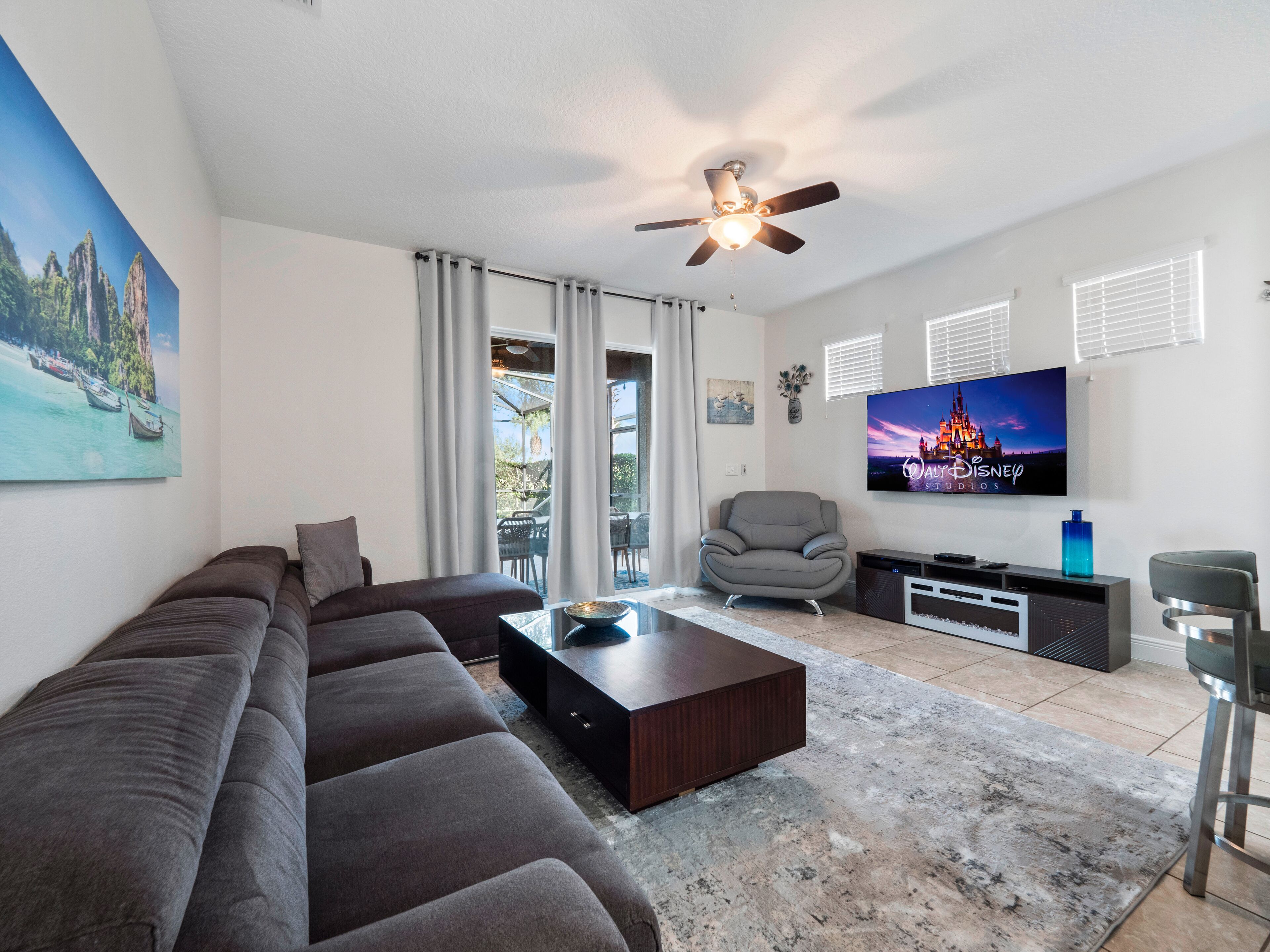 Promo Lavish 5 Br Villa, Movie Room, Resort - By Blue Sky Villas - Florida