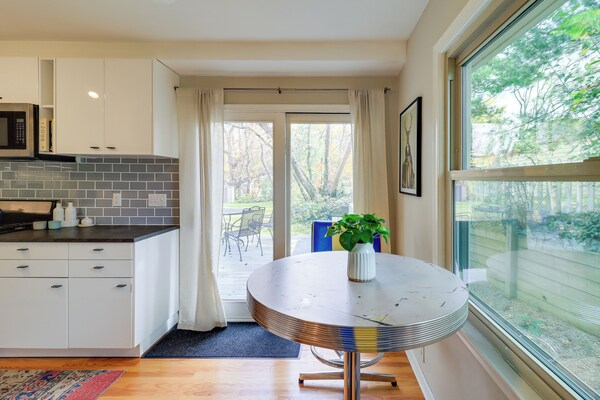 Ann Arbor Home W/ Deck, 2 Mi To Michigan Stadium! - Ann Arbor, MI