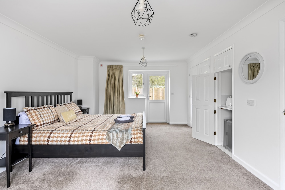 Number 6 - Lytton Tree Lodge - Reydon - Walberswick