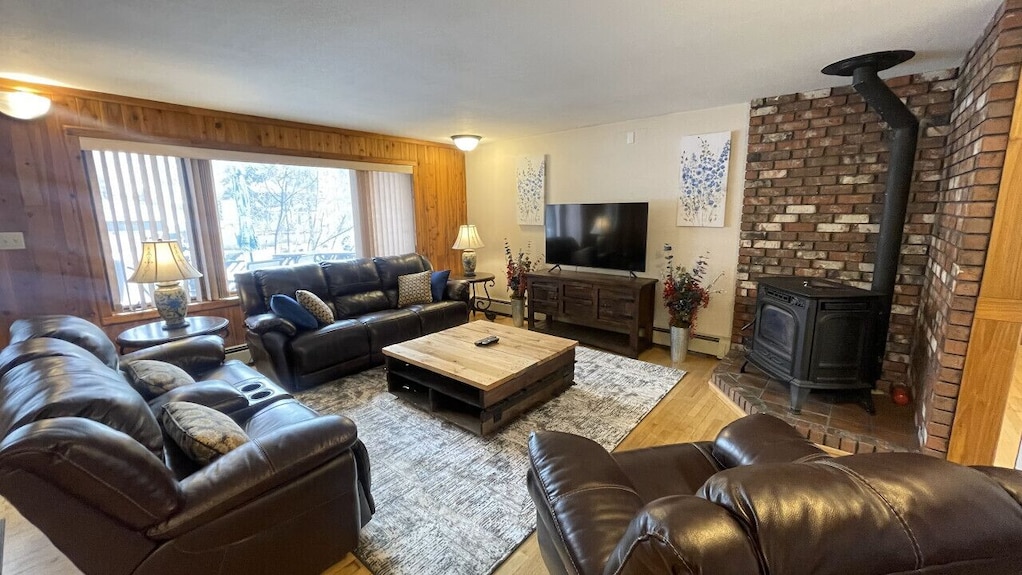 Frontier Lux 2 Bedroom - Alaska