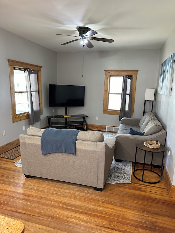 Cozy Sumner St. Suite 3 Bd 2 Ba - Lincoln, NE