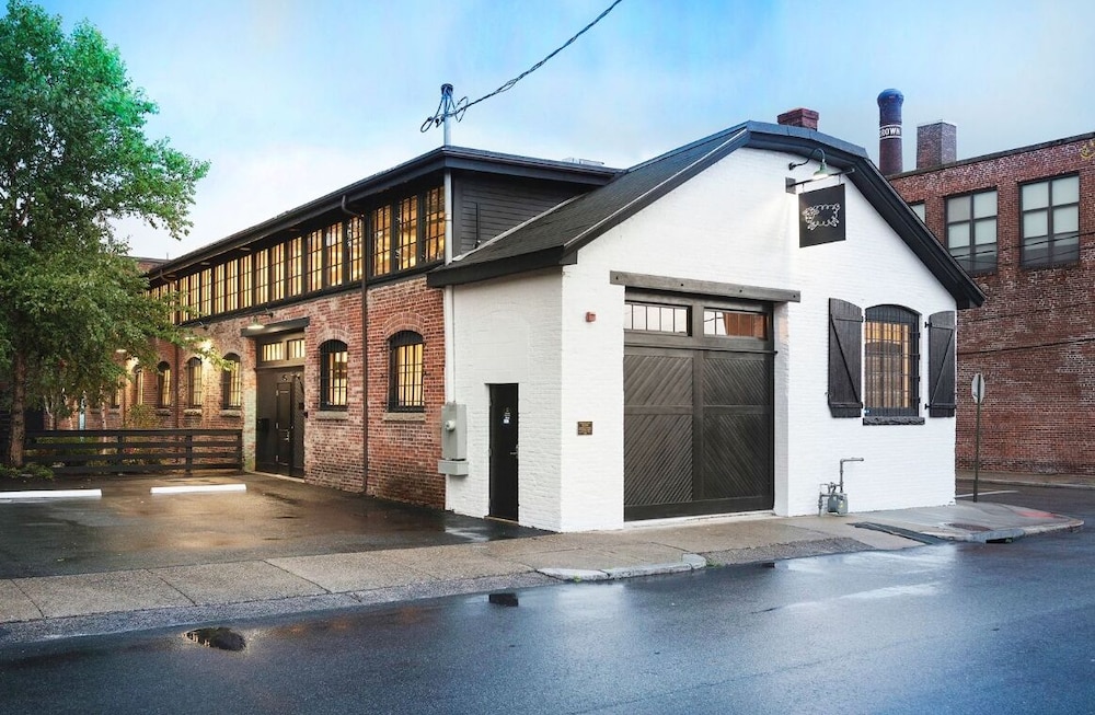 Dye House - Providence, RI