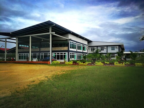 Visit Noro: 2024 Travel Guide for Noro, Western Province | Expedia