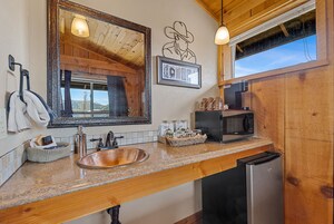 Cowpunchers | Cofres nos quartos, individualmente decorados