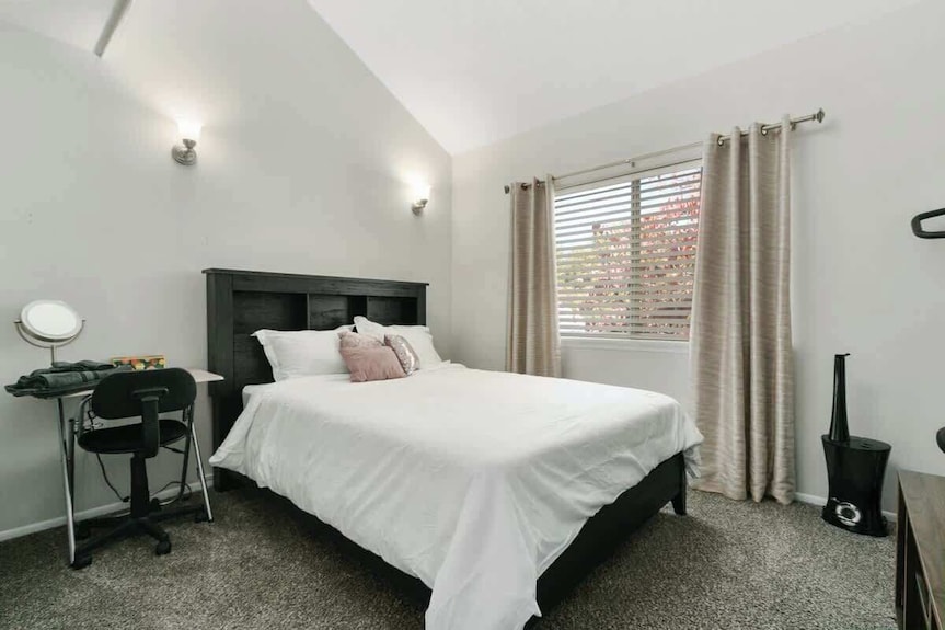 Cozy Townhome In Lenexa:sleeps 5:community Pool - Frisco Lake