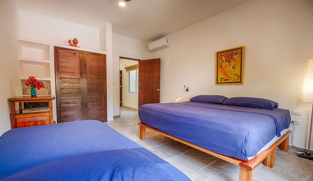 Family Getaway In This Charming Townhouse Just Steps Away From Yal Ku Laggon! - Akumal