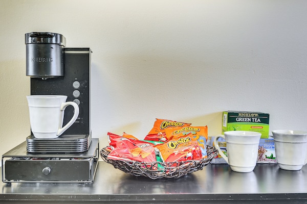 Central High Point Home < 1 Mi To Downtown! - High Point, NC