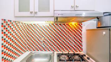 Estúdio | Cozinha privada | Geladeira grande, cooktop