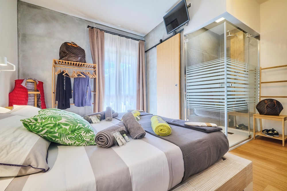 Moderno Chalet Delle Alpi Per Sport,relax, Storia Paesaggi Dolomitici Pet Free - Borno