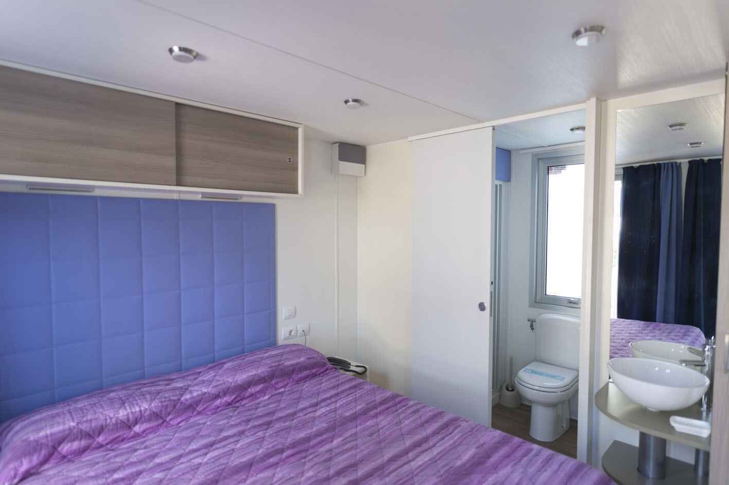 Mobile Home With Air Conditioning, Terrace, And Pool - Veneto