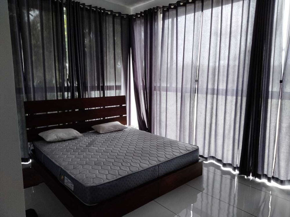Riverside Stay @Waterglassvilla - Kozhikode