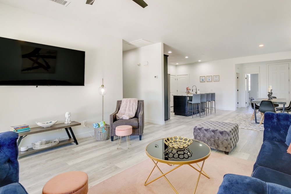 6 Mi To Empire Polo Club: Indio Home W/ Grill! - Joshua Tree National Park