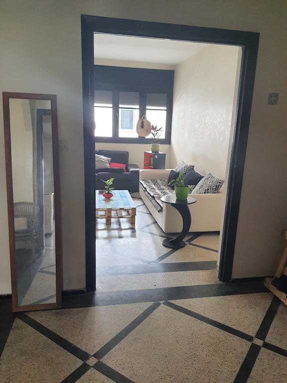 Chambre Mignonne Avec Petite Terrasse - Casablanca, Marocco