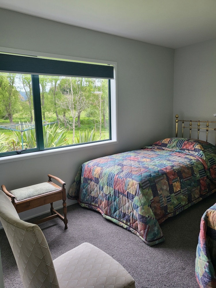 Charming Two-bedroom Cottage In A Peaceful Country Setting - Tauranga