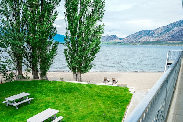Poplars Motel On The Lake - Osoyoos