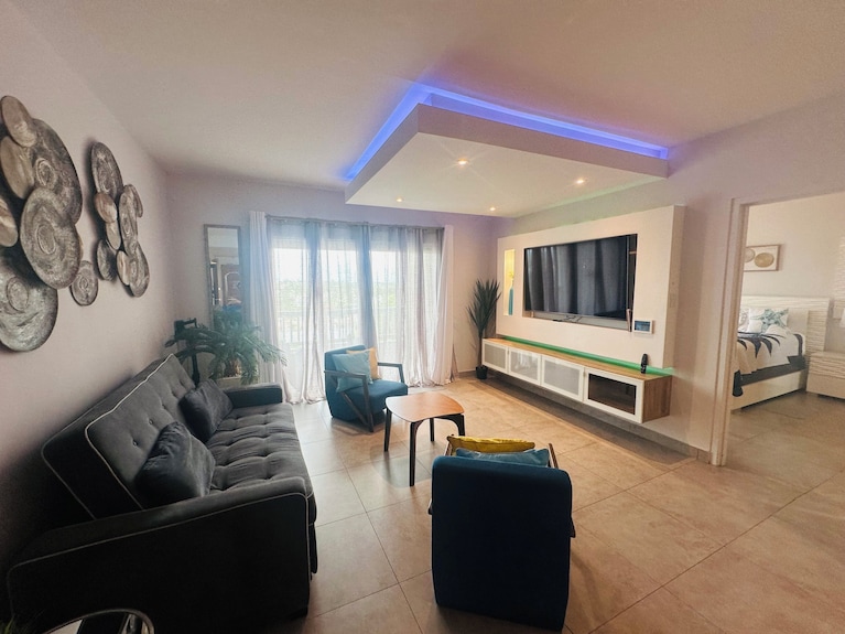 Ocean Wave I, One Bedroom Suite At Aquarius - Puerto Rico